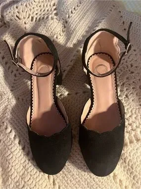 Journee Collection | Shoes | Journee Collection Black Scalloped ...